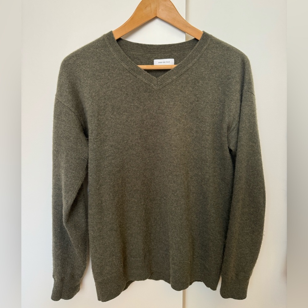100% Mongolian Cashmere Sweater Olive Green - Gem